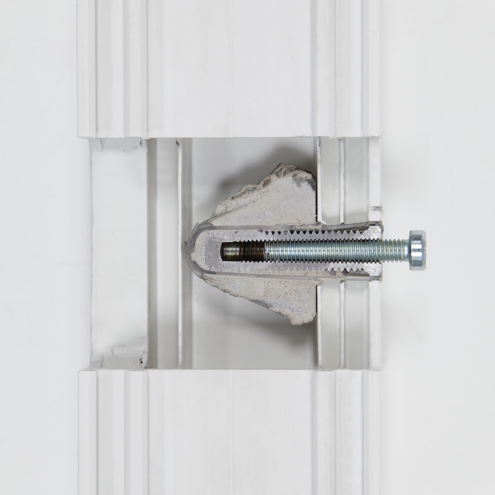 Kit de fixation pour PVC creux Abus IM 100